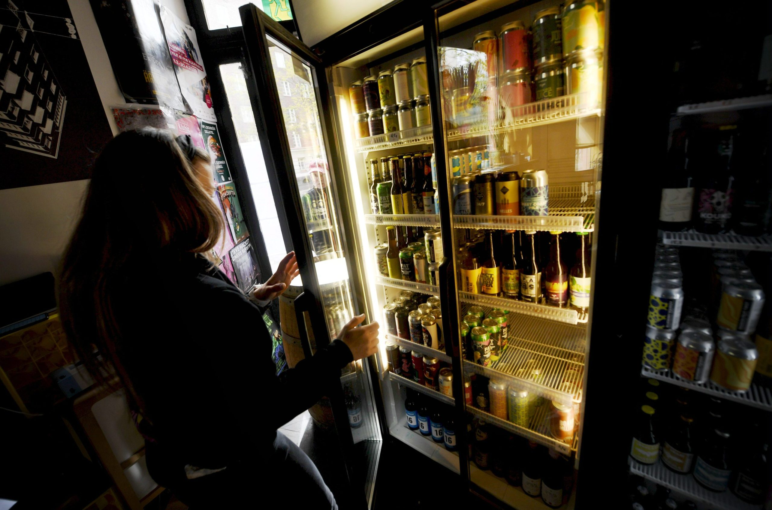 alkoholilains-d-nn-ss-ei-ole-nyt-muutostarpeita-katsoo-ministeri-ja