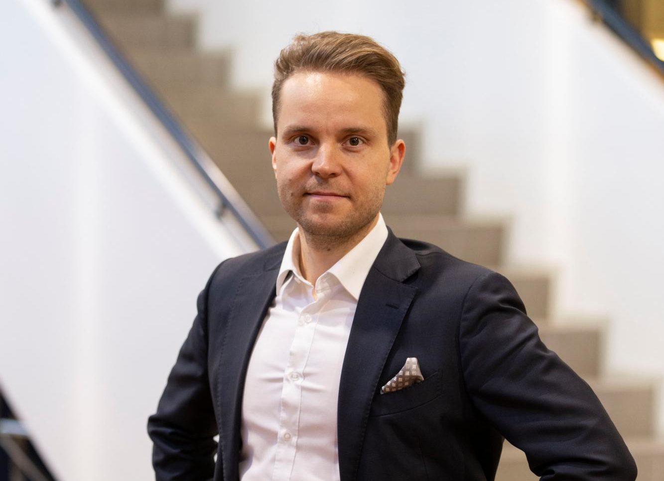 Keskustan Honkonen välikysyjille: Jätetään lärväily sikseen – ihmiset ...