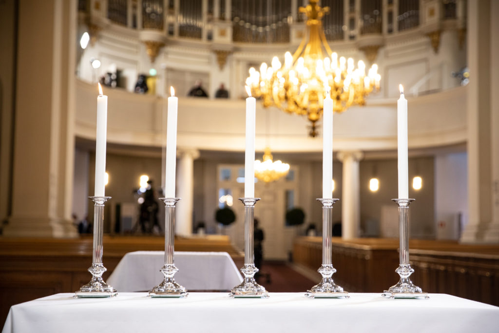 Uskonto on osa ihmistä ja yhteiskuntaa - Suomenmaa.fi