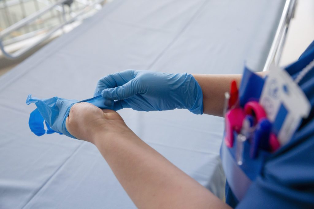 Atooppinen ihottuma voi tuoda mukanaan myös liitännäissairauksia – näin ...