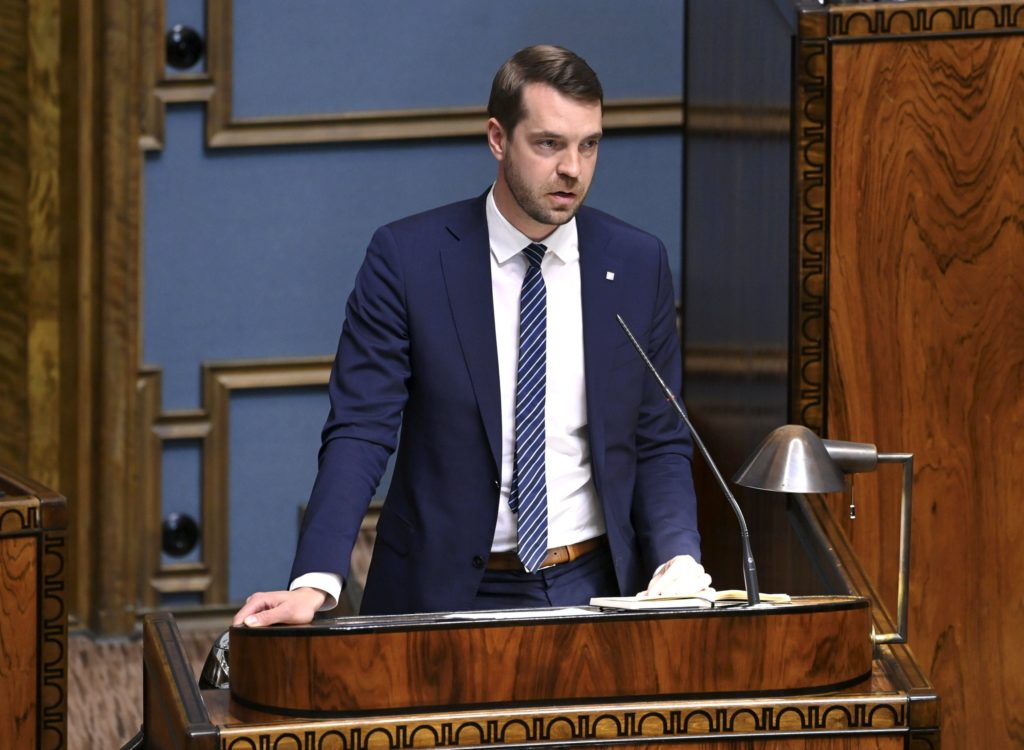 Keskustan Ovaska valittiin Ulkopoliittisen instituutin neuvottelukunnan ...