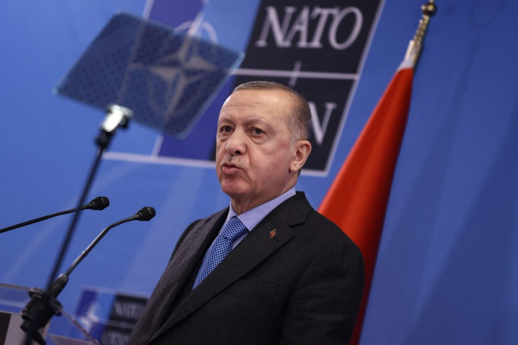 Turkin iltalypsy tuskin hidastaa Suomen ja Ruotsin Nato-prosessia ...