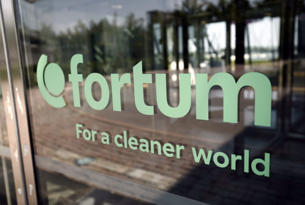 Fortum myy Uniper-omistuksensa puolella miljardilla eurolla – kesällä ...