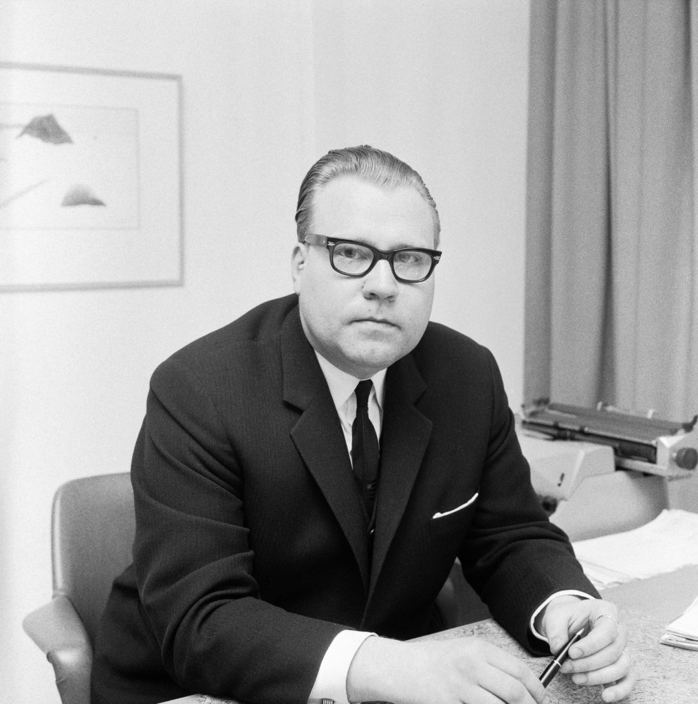 Peruskoulu-uudistukseen vaikuttanut ministeri Jaakko Numminen on ...