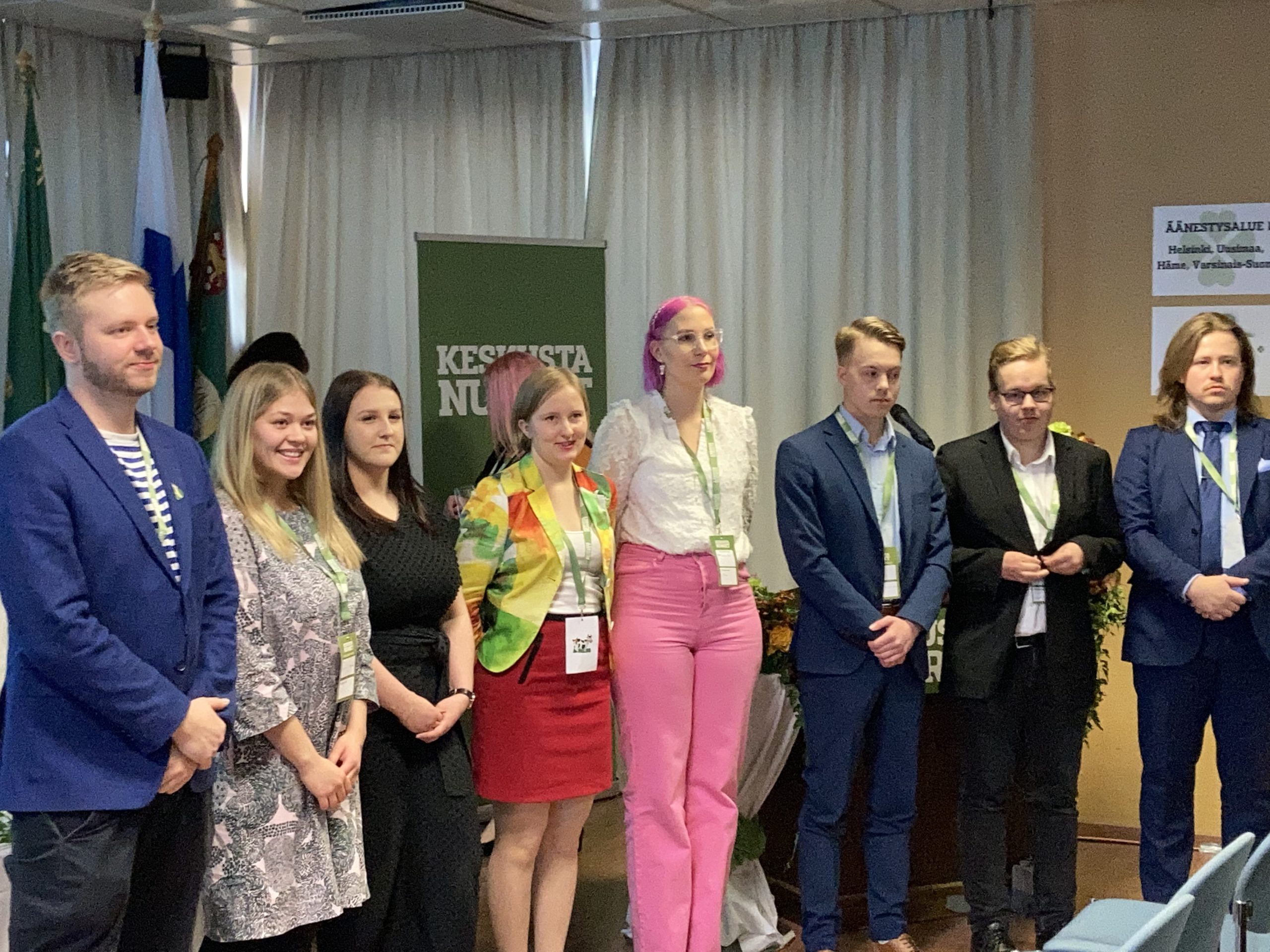 Keskustanuoriin uutta johtoporrasta - Suomenmaa.fi