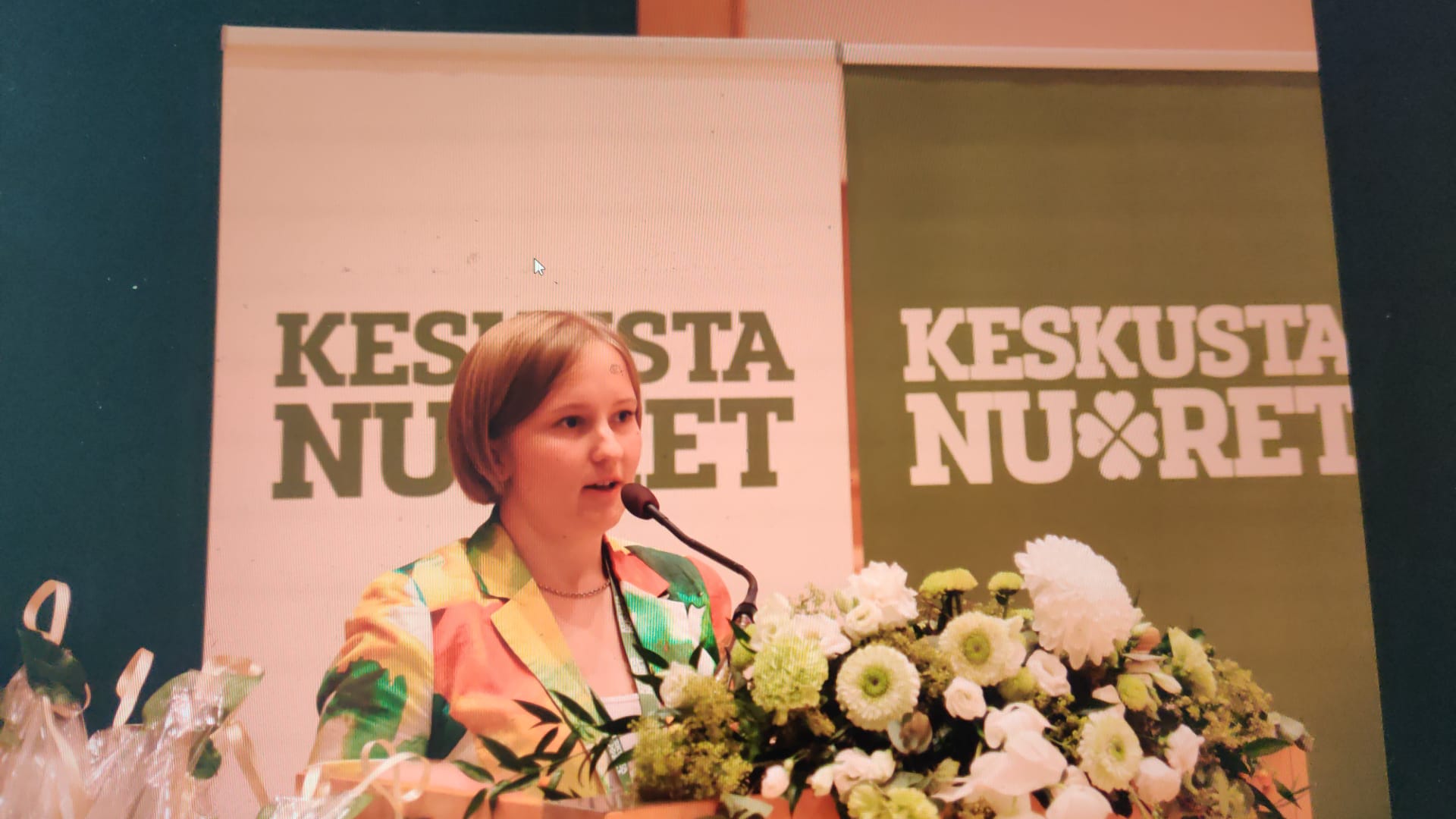 Pirkanmaan piiri esittää Miina-Maija Simosta keskustanuorten ...