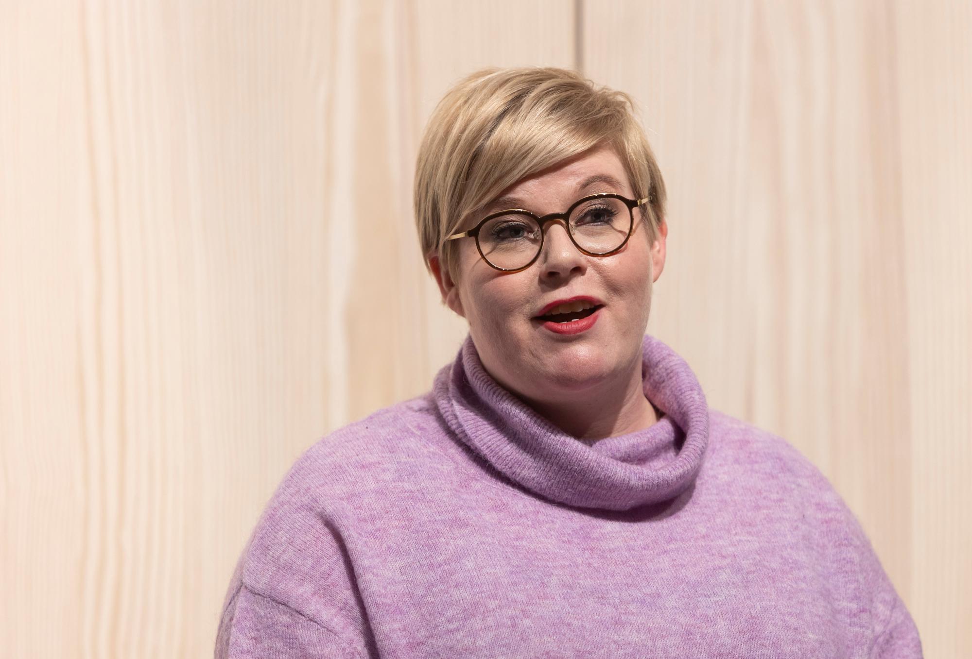 HS: Viisikko koolle keskiviikkona, Saarikon mukaan keskusta palaa ...