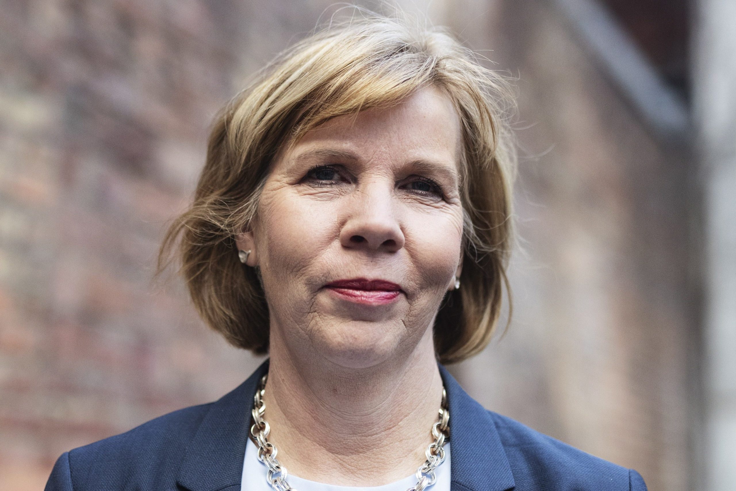 Ministeri Henriksson HS:ssa: Kansainvälisen oikeuden kehitys patistaa ...