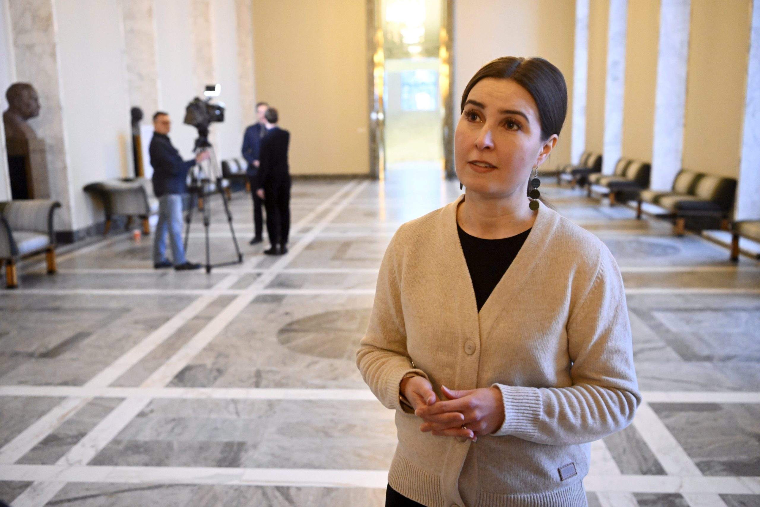 Keskustan Eeva Kalli: Suomesta tehtävä puhtaan energian suurvalta ...