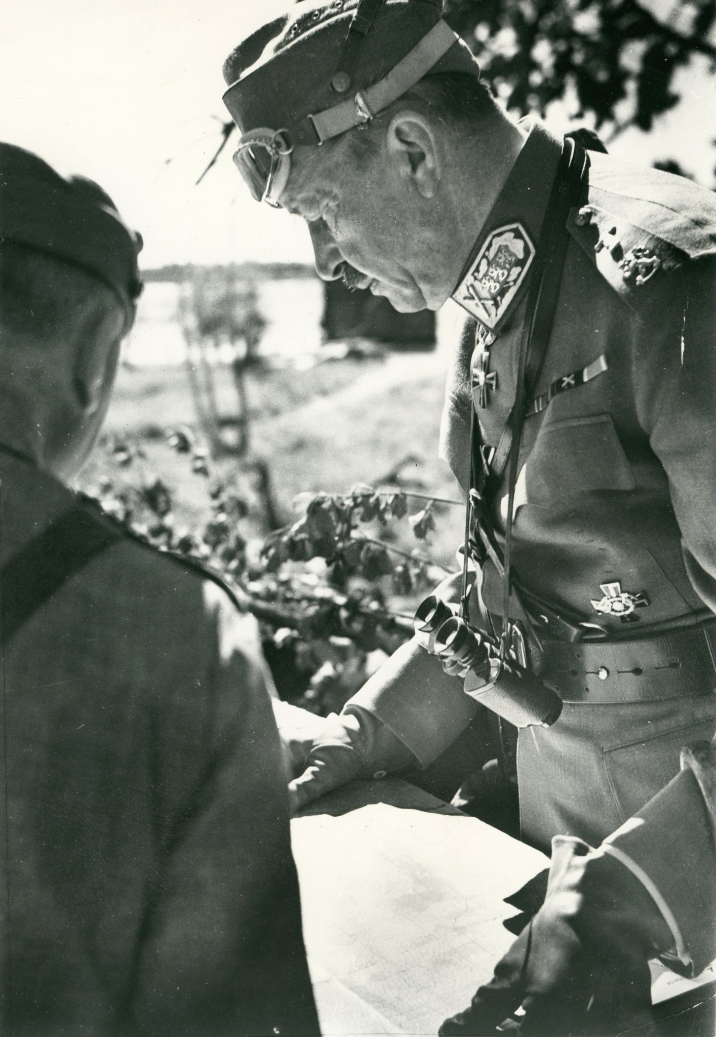 Yksi mies, monta mielikuvaa — historioitsija Tuomas Tepora käy ...