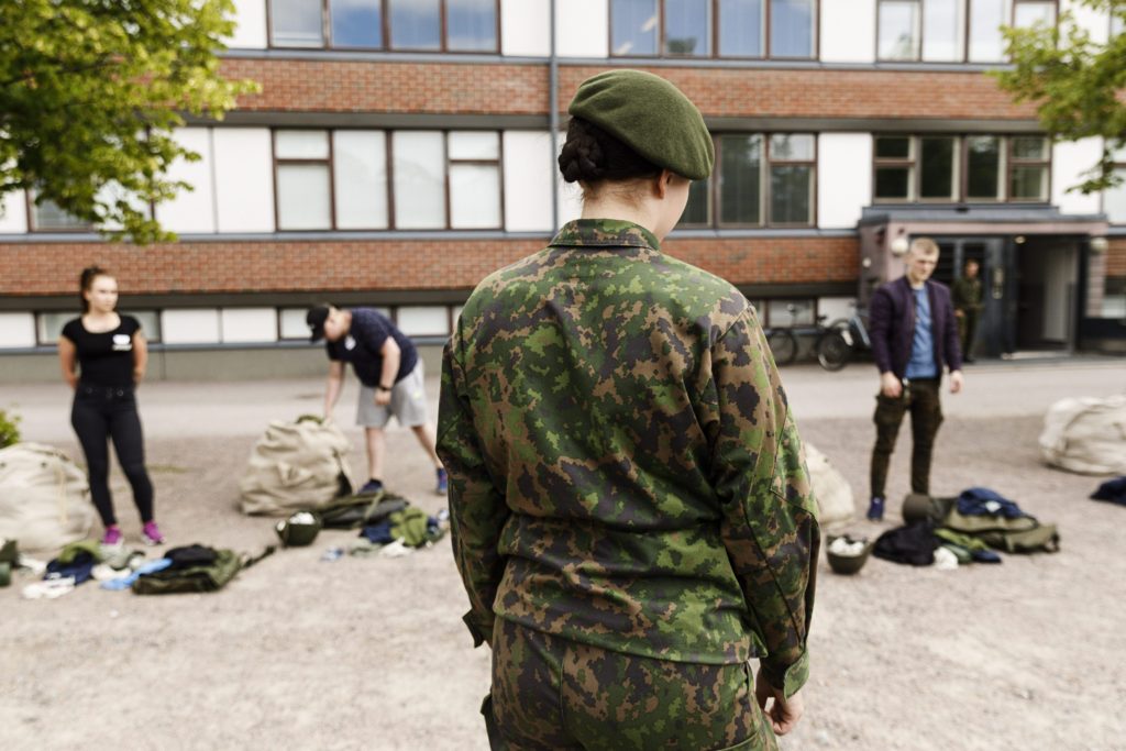 Voi ei – varuskuntaravintolan päivälliskasvisten seasta löytyi kuollut ...