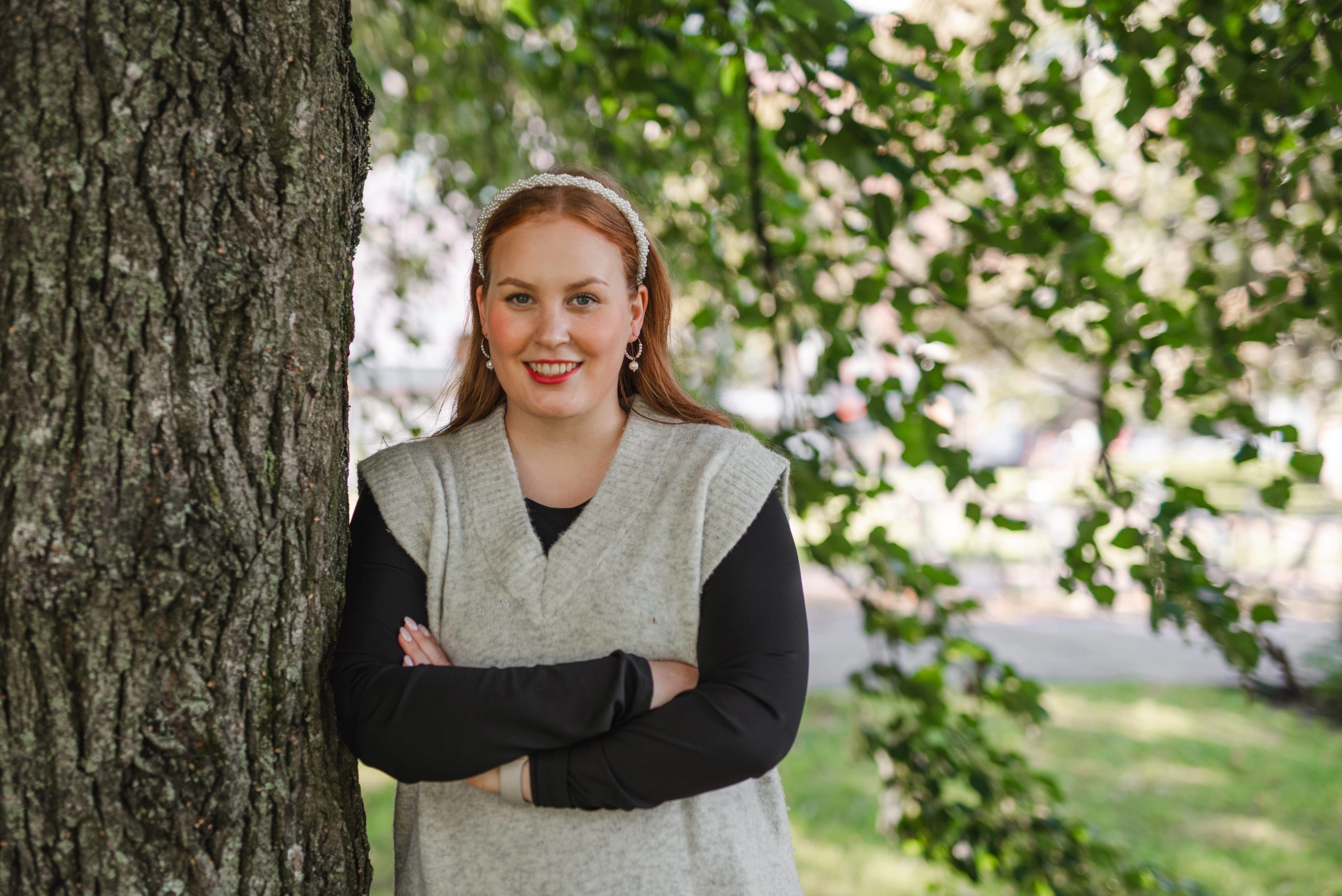 Roosa Grönberg pyrkii keskustanuorten johtoon – "Hajuton, mauton ja ...