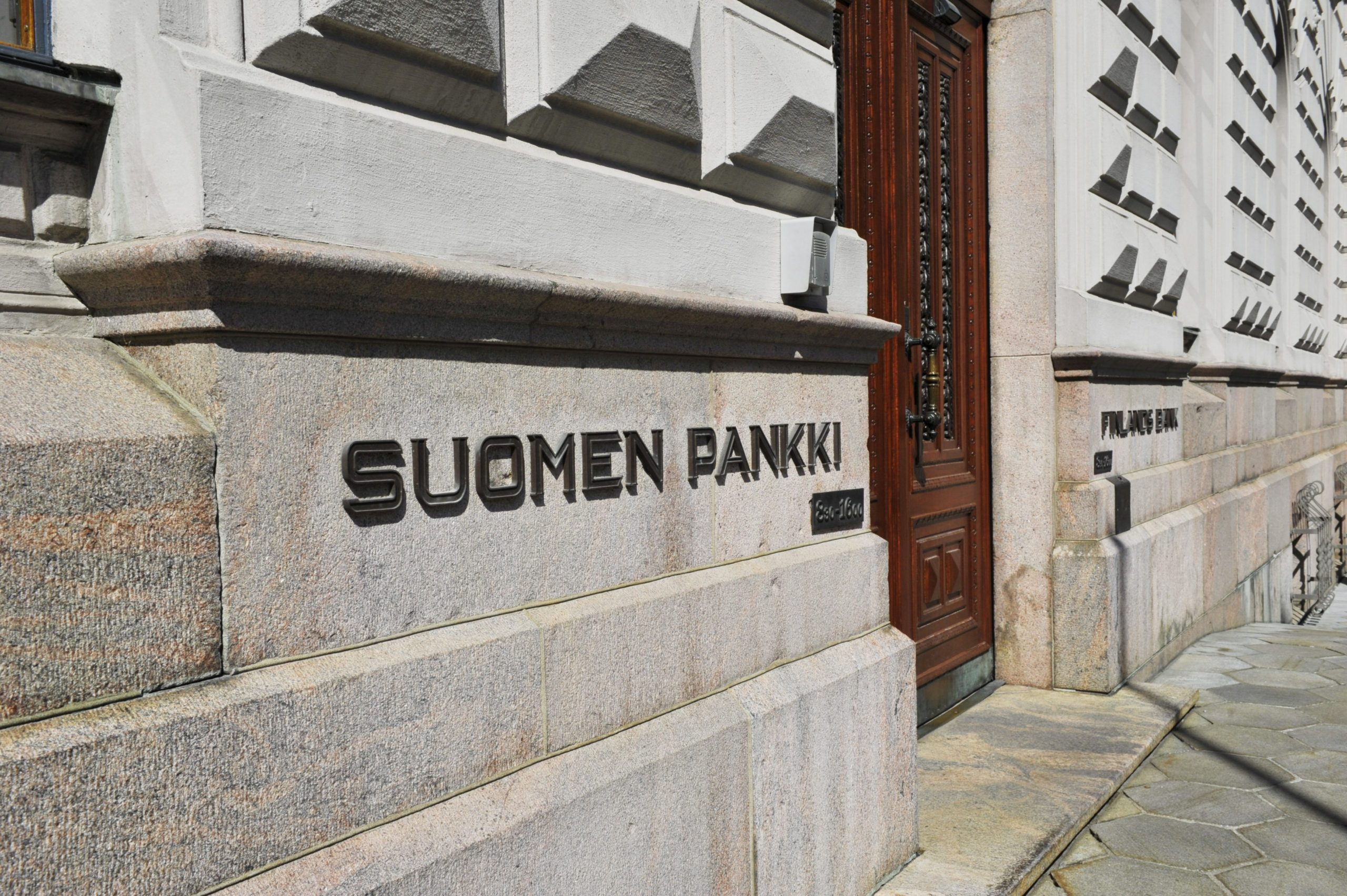 Suomen Pankki: Kultaa myynnissä - Suomenmaa.fi