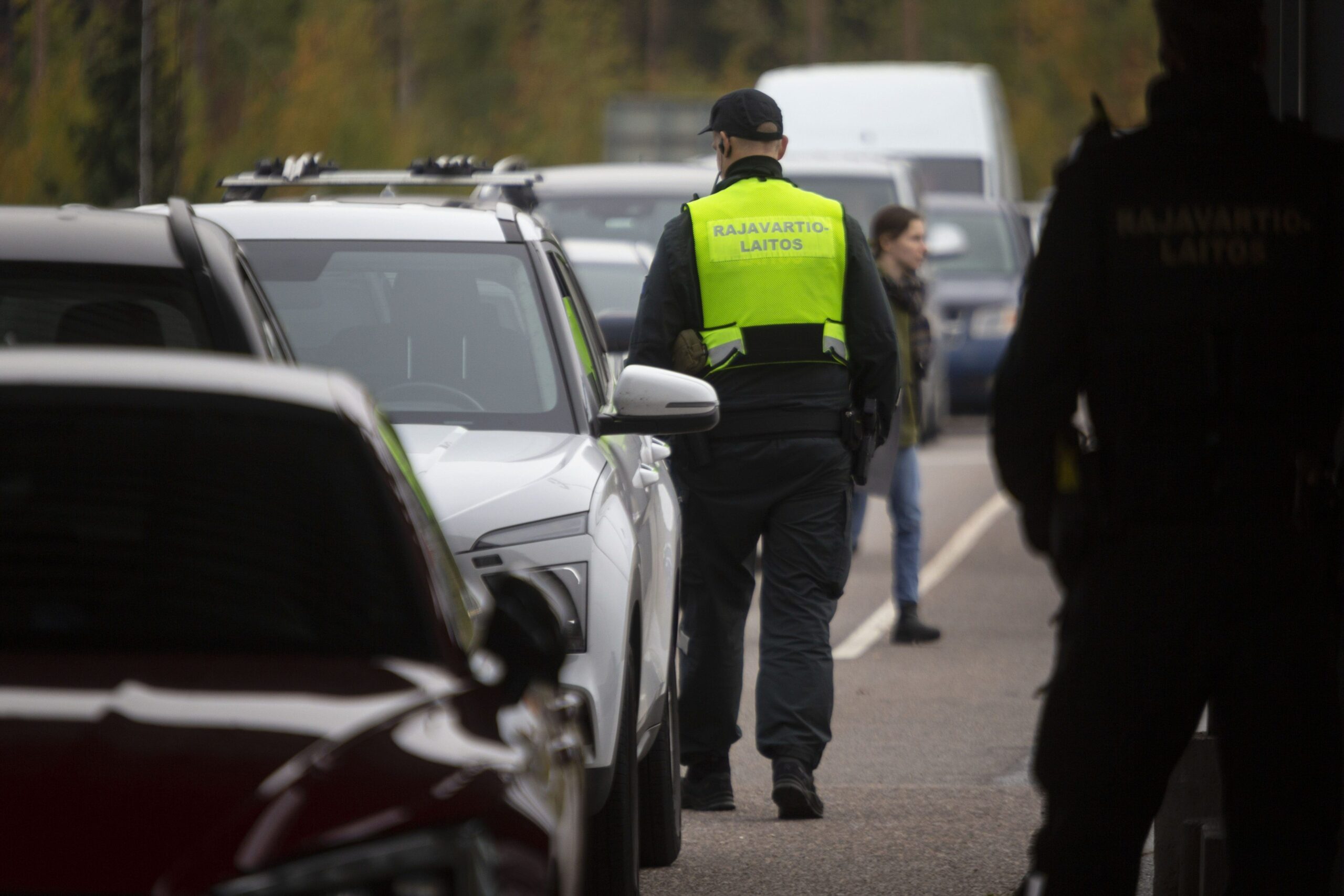 Rajavartiolaitos: Kaakkois-Suomen raja-asemille jo kymmeniä turvapaikanhakijoita tänään ...