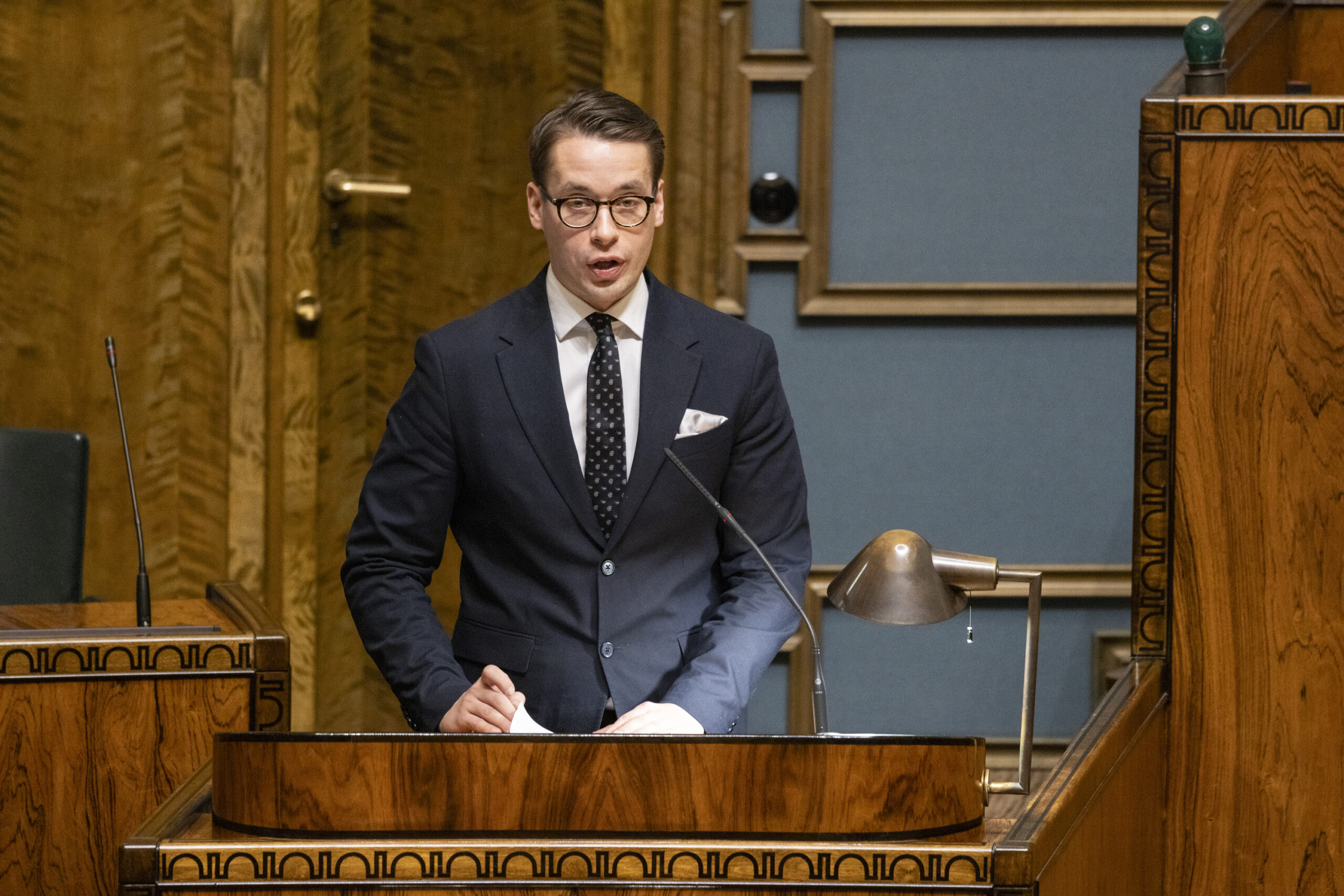 IL: Hallitusrintama hajoamassa tunnin junan suhteen? – Nyt puhuu RKP:n kansanedustaja - Suomenmaa.fi