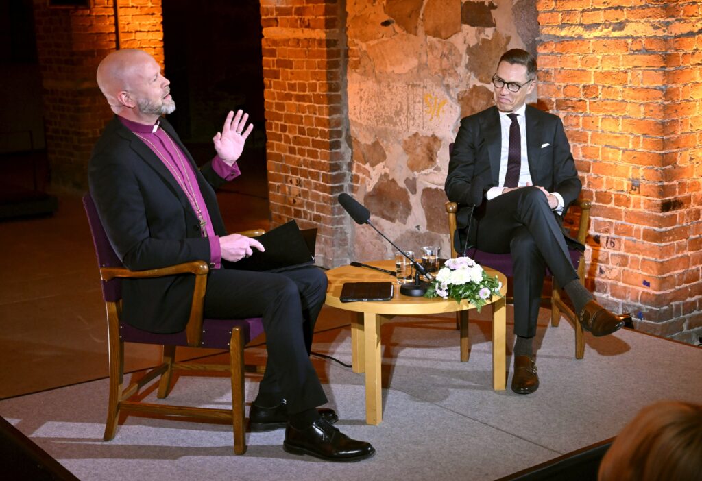 Presidentti Stubb pohti identiteettipolitiikan ongelmia – "Mennään ...