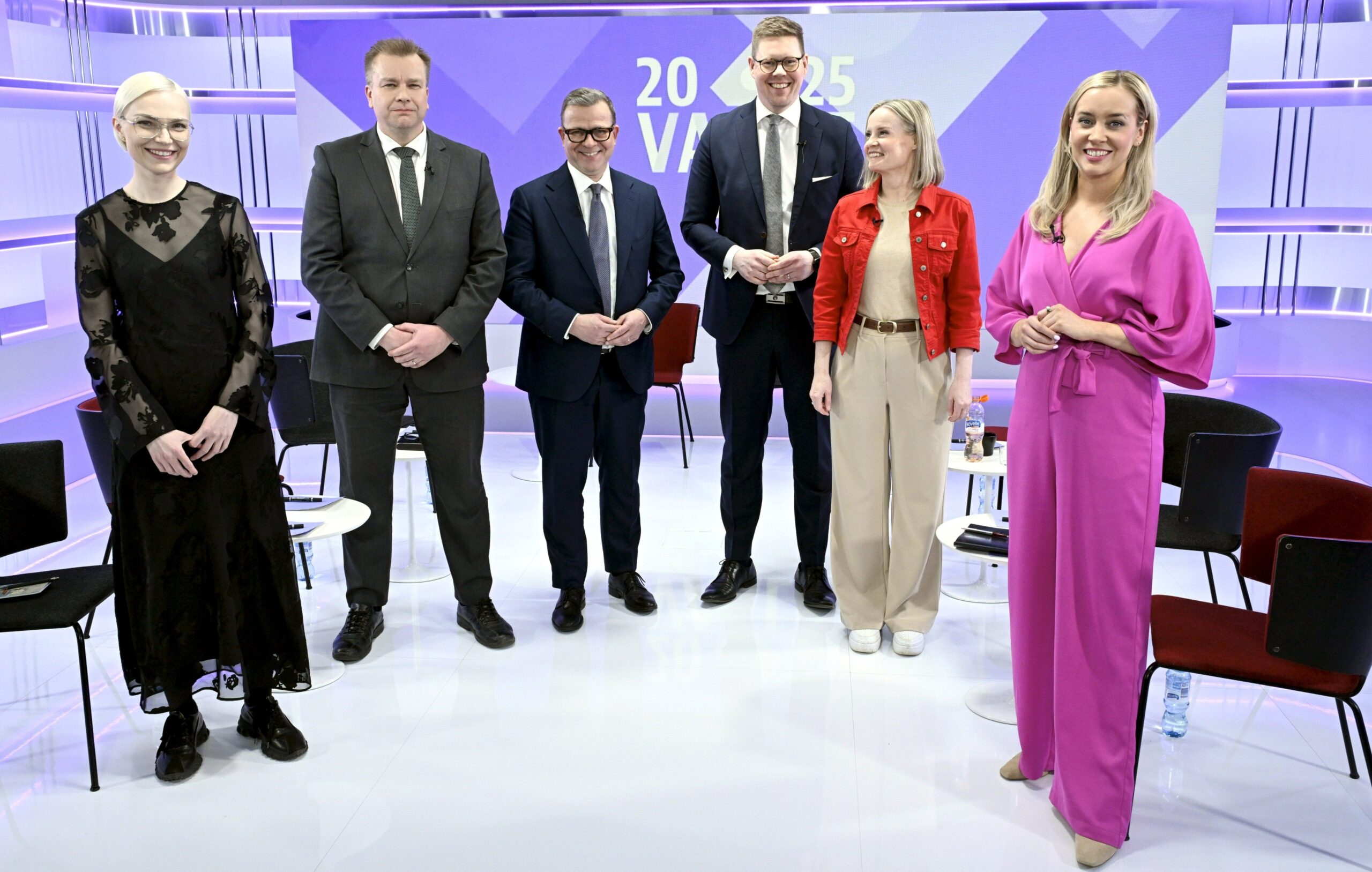 HS-gallup: SDP:n etumatka kokoomukseen kasvanut – keskusta notkahti ... HS-gallup: SDP:n etumatka kokoomukseen kasvanut – keskusta notkahti ...