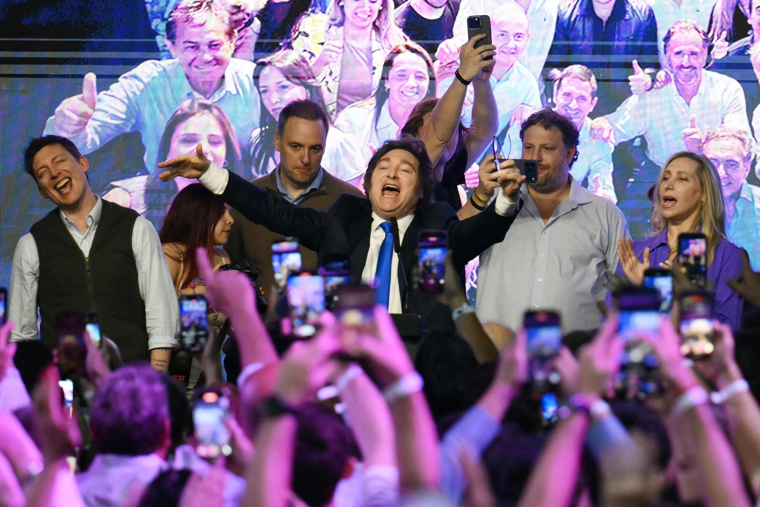 Presidentti Milein ultraliberaali puolue viemässä voiton Argentiinan ...