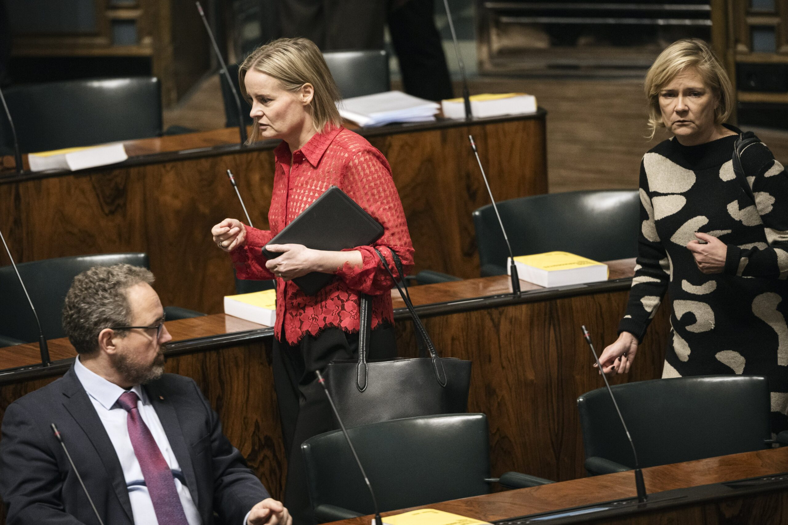 Purra: Suomi voi pian joutua EU:n tarkkailuluokalle, "sosiaalivaltiosta ...