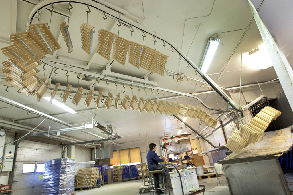 Suomen bkt syöksyy 7 prosenttia tänä vuonna, ennustaa Kuntarahoitus ...