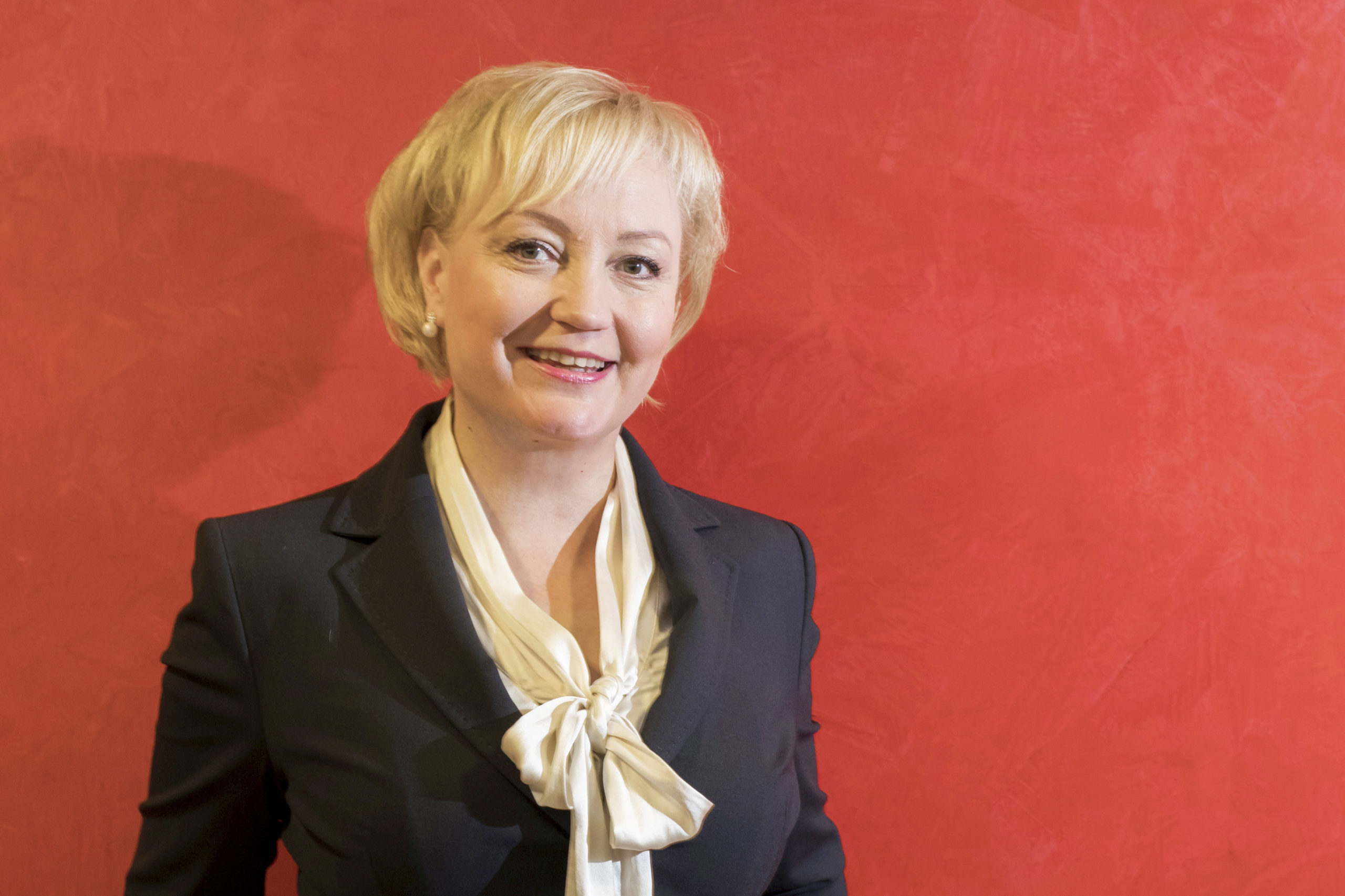 Elsi Katainen Uutissuomalaiselle: Keskustan viestintäpanokset ovat ...