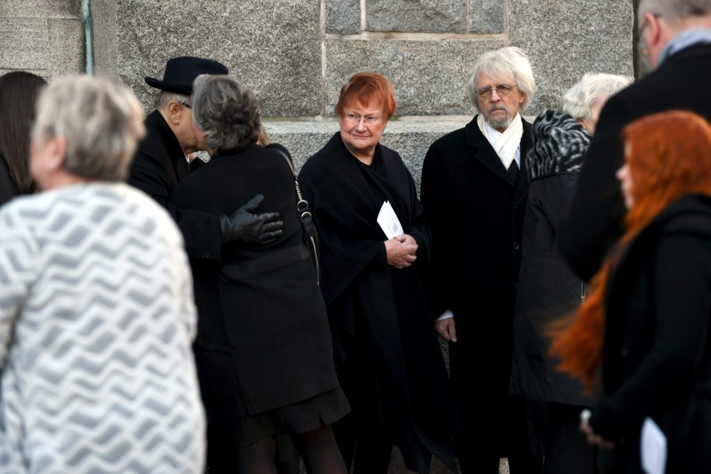 Ministeri Matti Ahde siunattiin Kallion kirkossa - Suomenmaa.fi